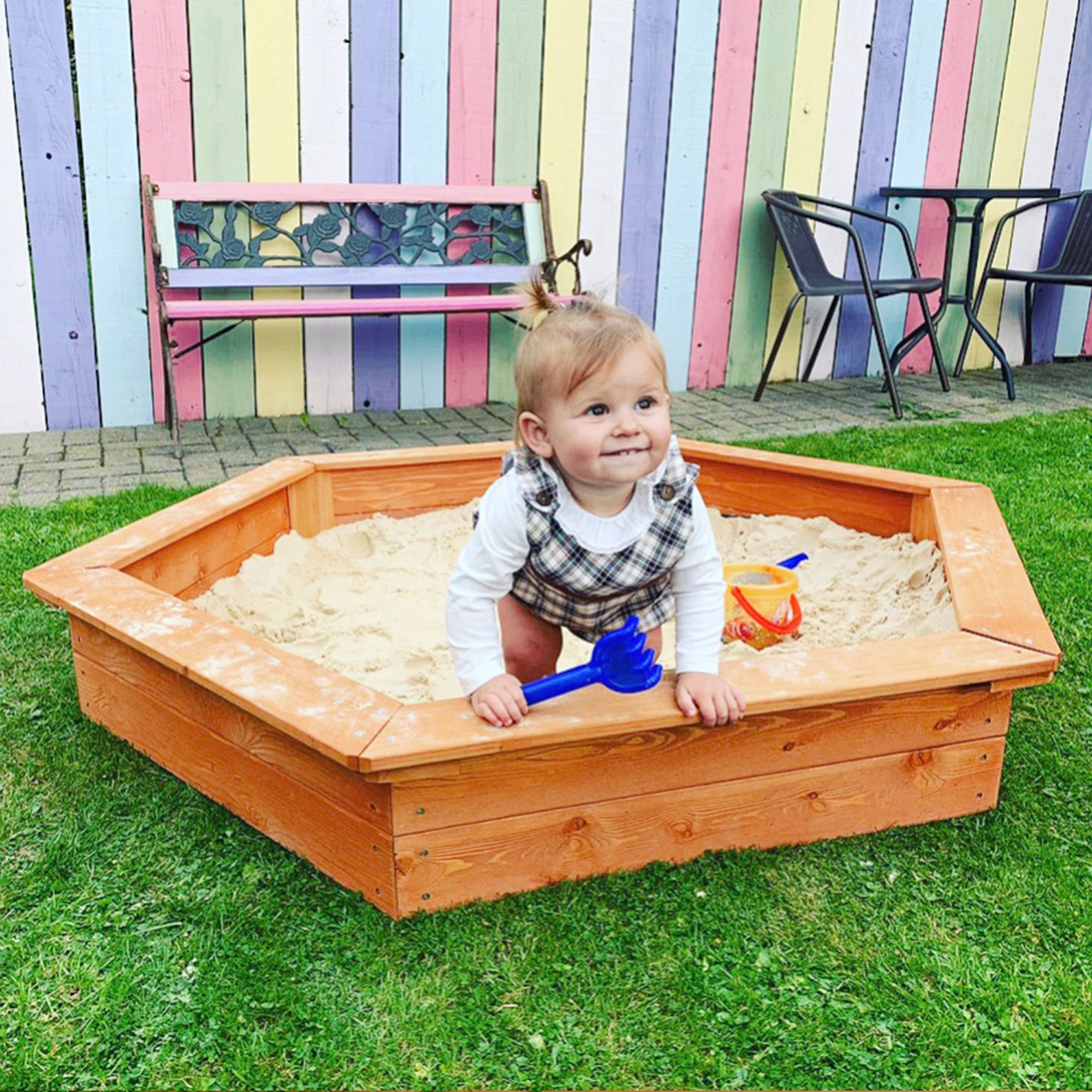 Hexagonal Sand Pit 1.5m | Eduspace Supplies