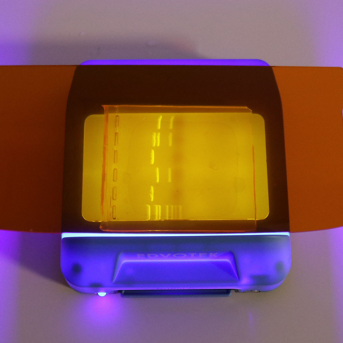 TruBluΓäó Jr. Blue Light Transilluminator | Eduspace Supplies