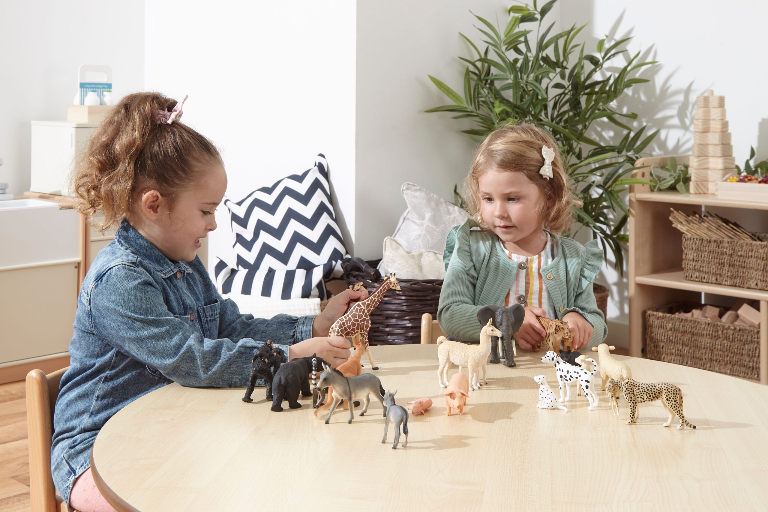 Wild Animals And Their Young Set Of 22 | Eduspace Supplies