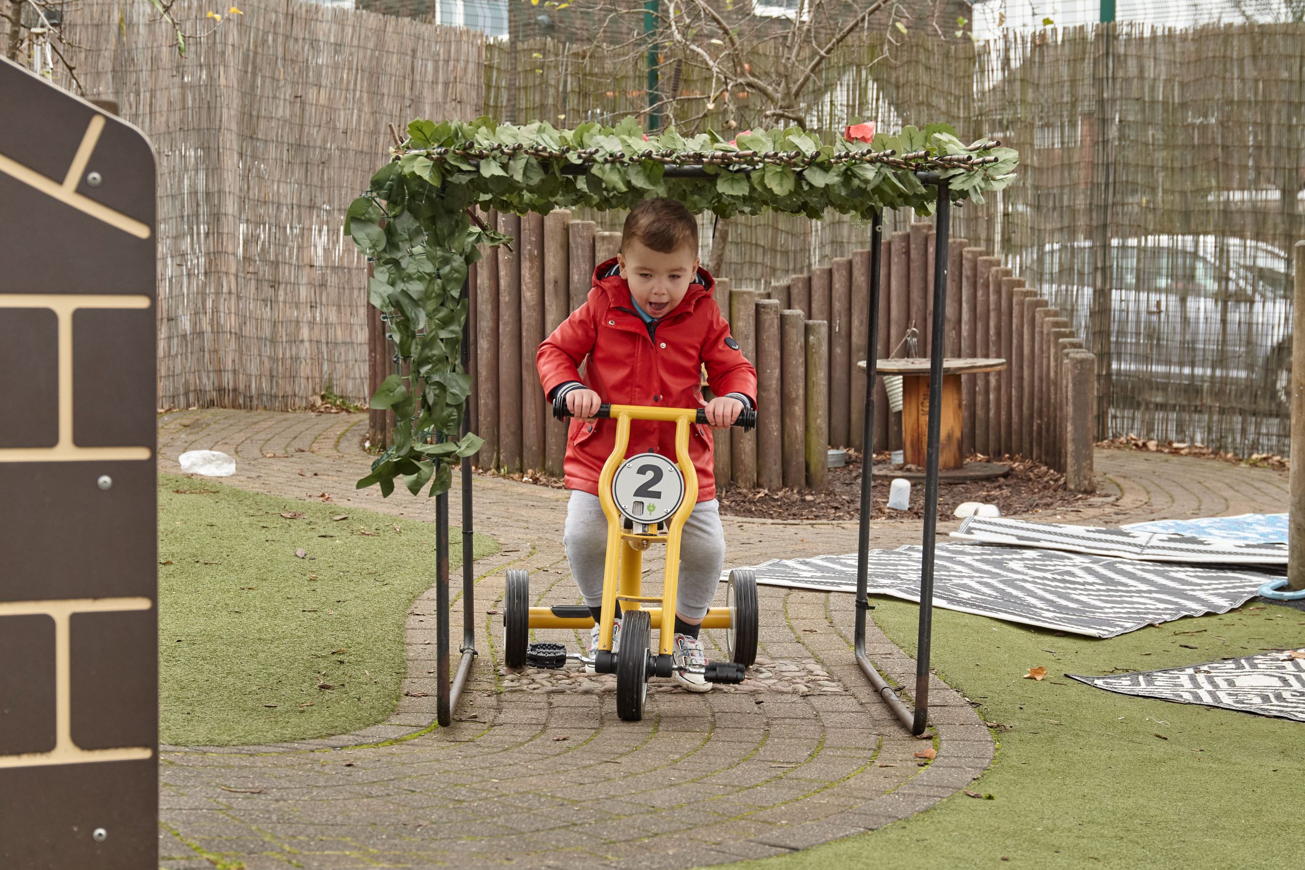 Wisdom Medium Trike | Eduspace Supplies