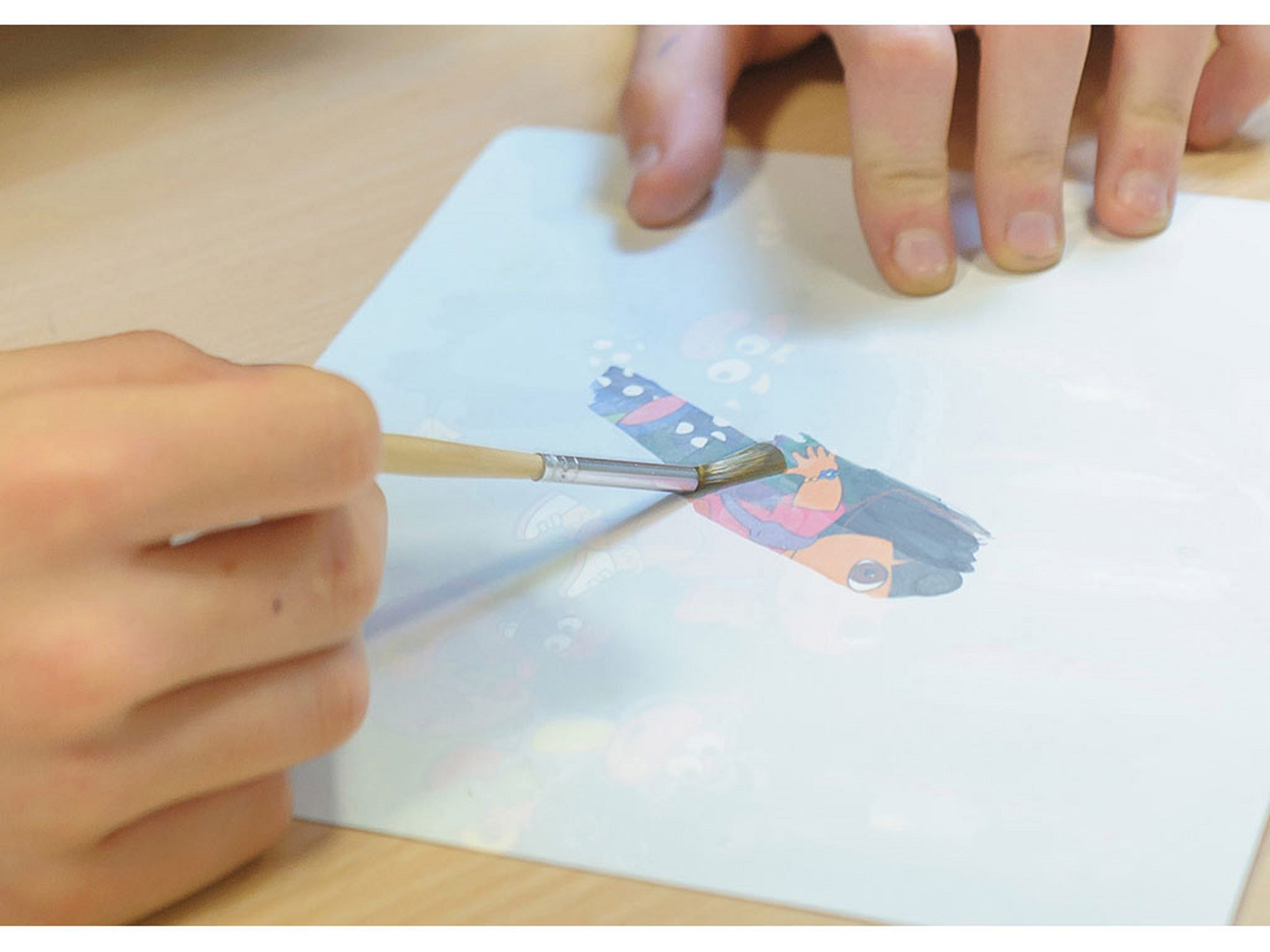 Hydrochromic Paint | Eduspace Supplies