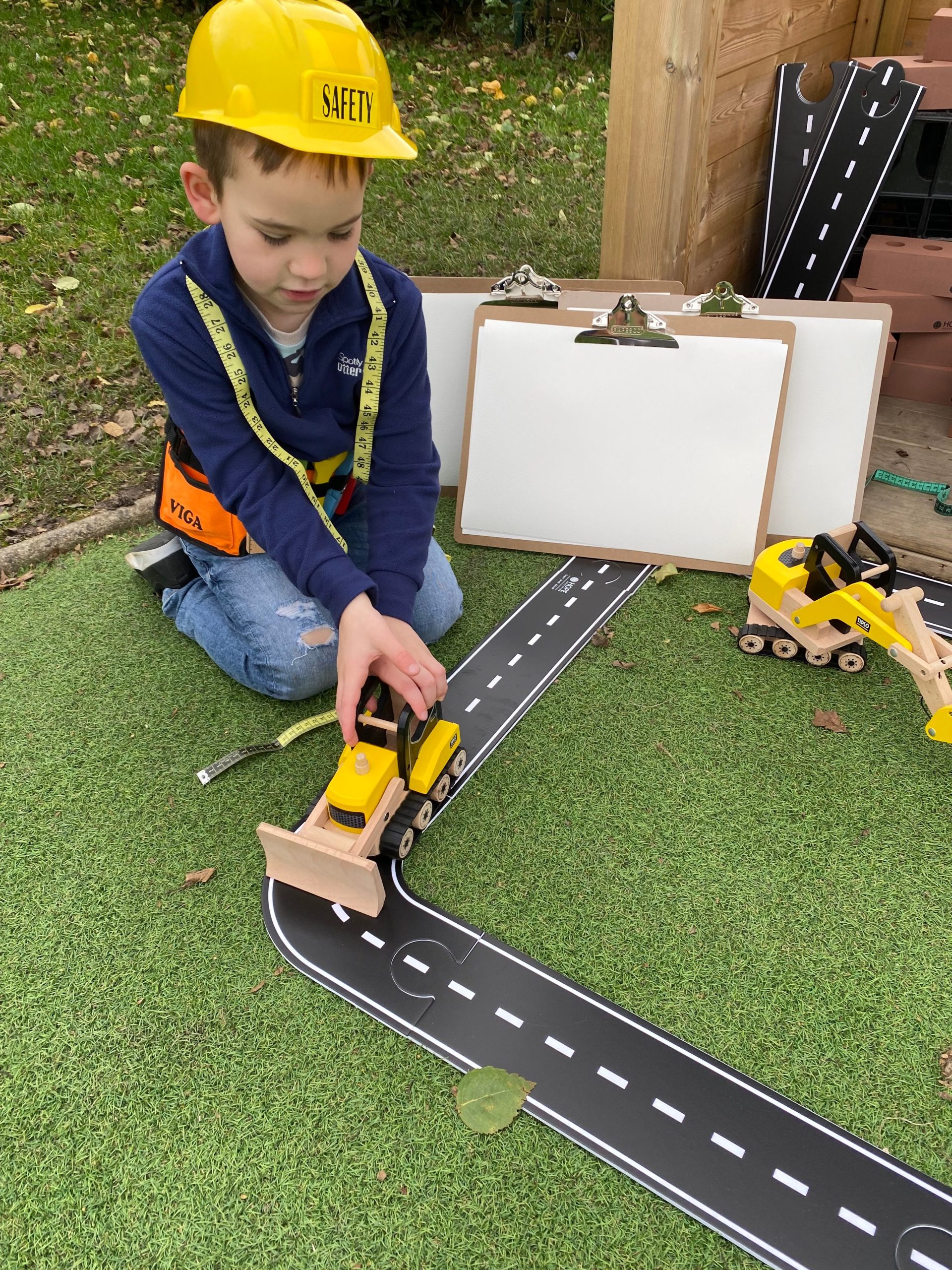 Construction Bull Dozer | Eduspace Supplies