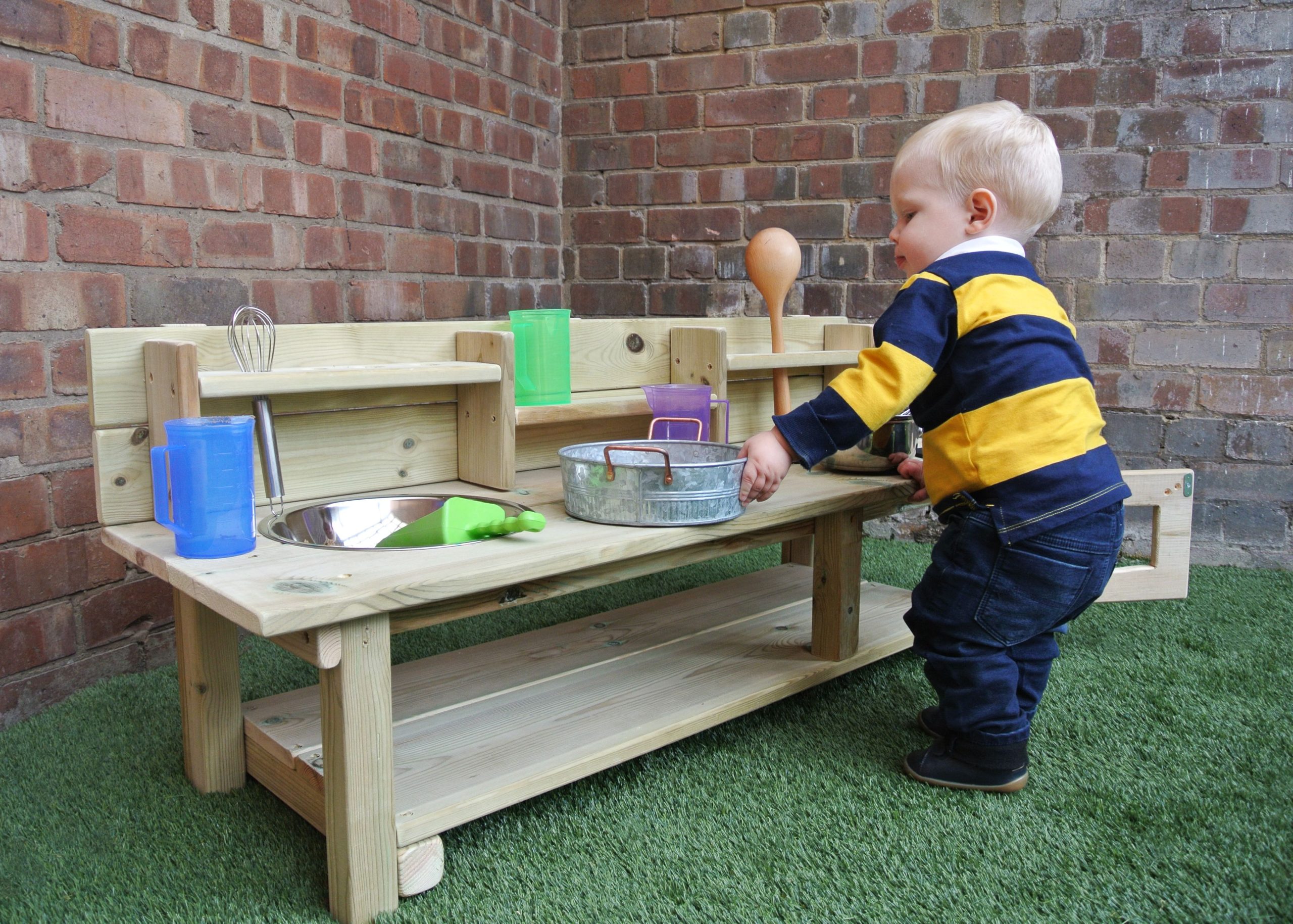 U2s Outdr Messy Kitchen from Hope | Eduspace Supplies