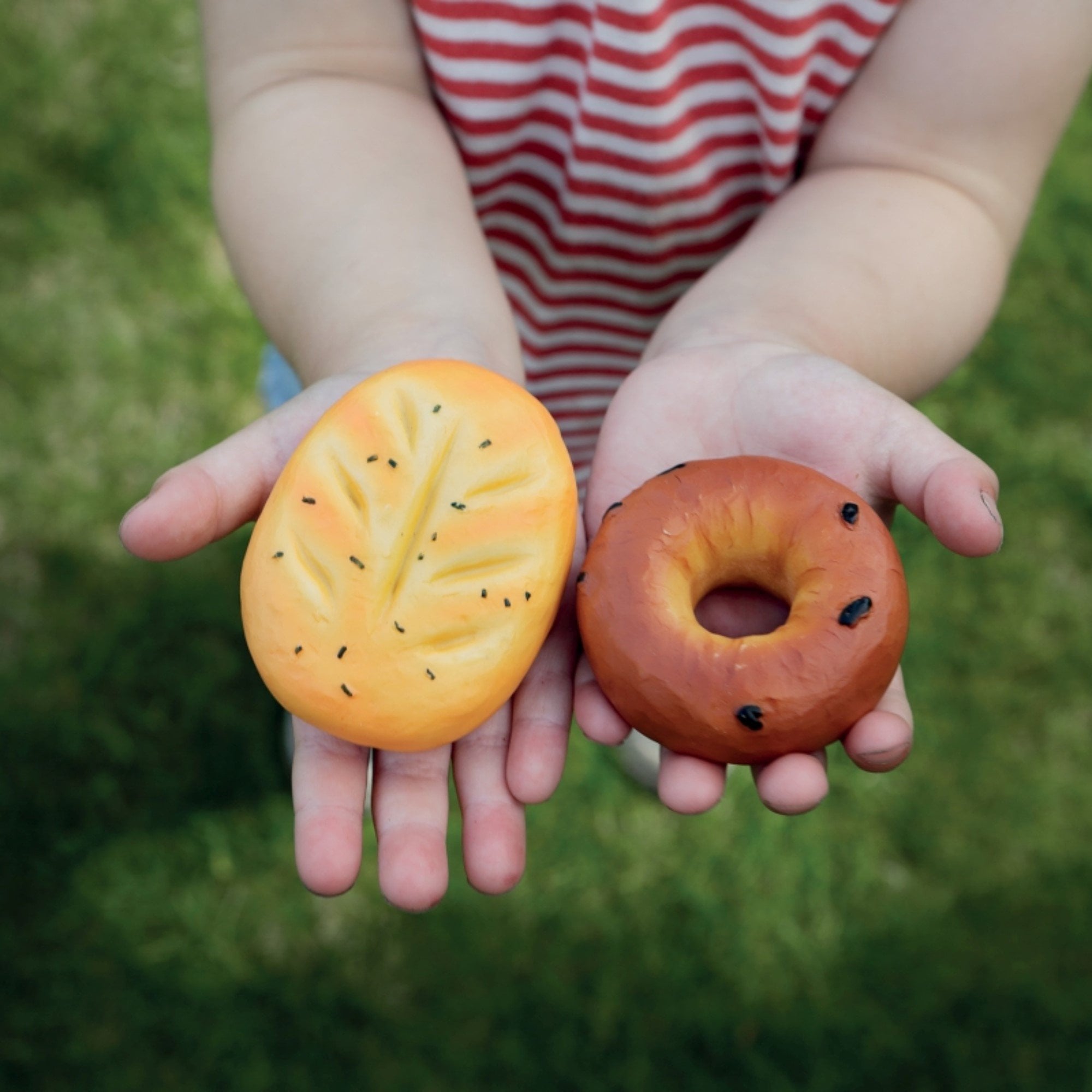 Breads Of The World Role Play Set | Eduspace Supplies