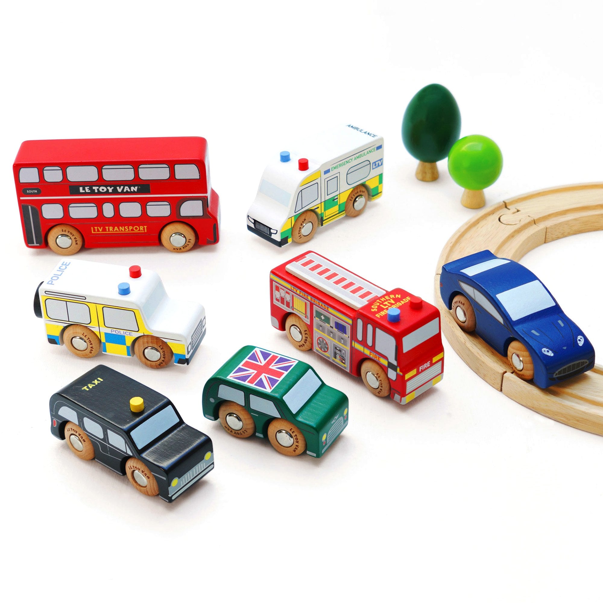 Wooden London Vehicle Set | Eduspace Supplies