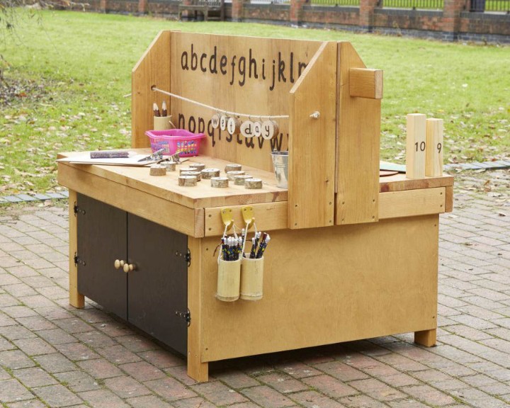 Maths / Literacy Station – Double Sided | Eduspace Supplies