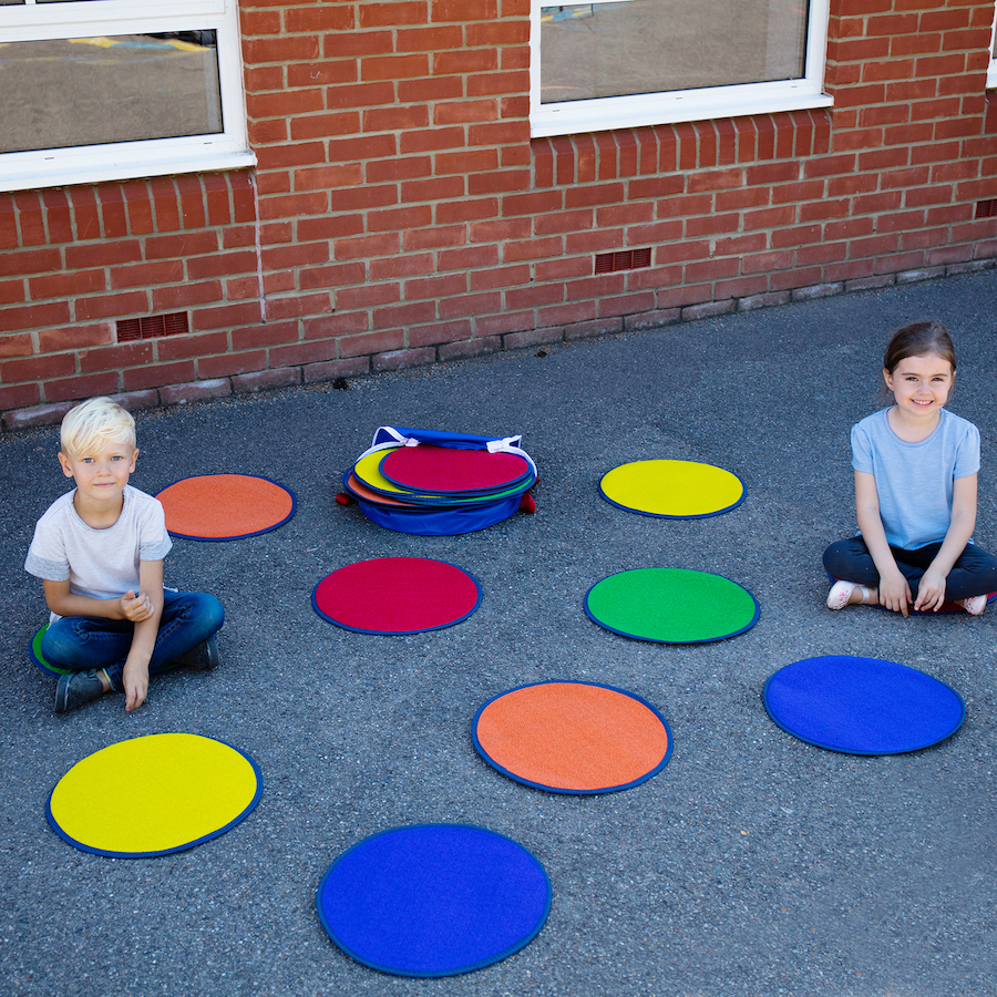 Weatherproof Outdoor Circle Mats 30pk | Eduspace Supplies